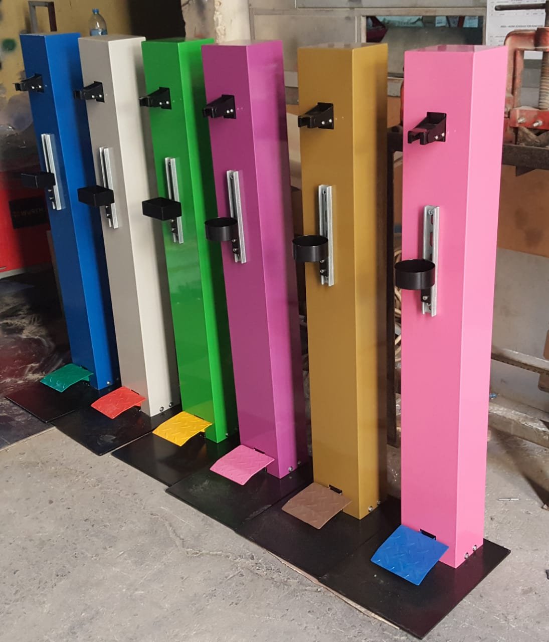 Foot Operated Dispenser – Akka Metallic Industries